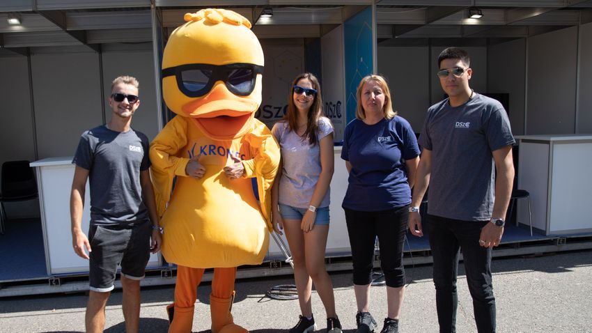HAON - Beindult Debrecen legnagyobb bulija – Tárt kapukkal vár a Campus ...