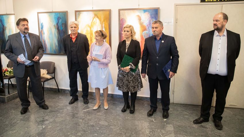 HAON - Festmények kaptak reflektorfényt a Debreceni Egyetem Zeneművészeti Karán