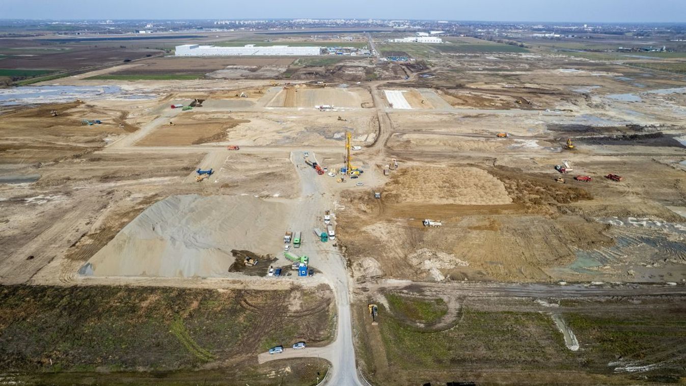 Fontos bejelentést tett a CATL, a debreceni üzem is érintett!