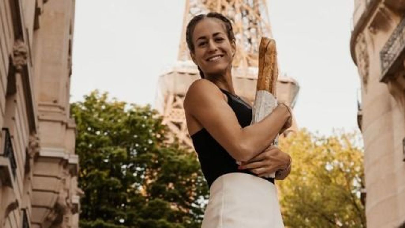 Hajdúsági találkozó Párizsban?