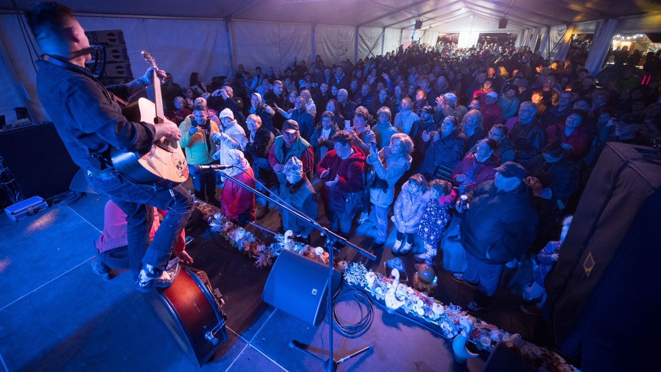 Új bor mellett libalakomáznak és buliznak óriásit Hajdúszoboszlón – fotókkal, videóval