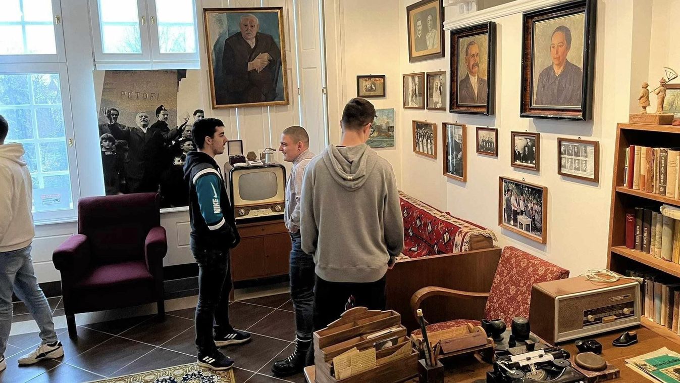 Veres Péter témahét Balmazújvároson