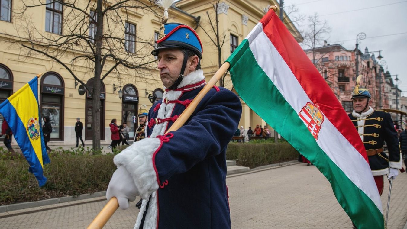 Esernyőre nem lesz szükség a nemzeti ünnepen