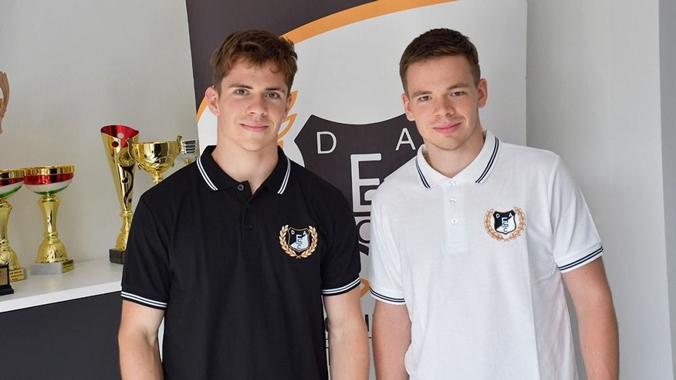 Tehetséges ikreket igazolt le a DEAC futsal csapata