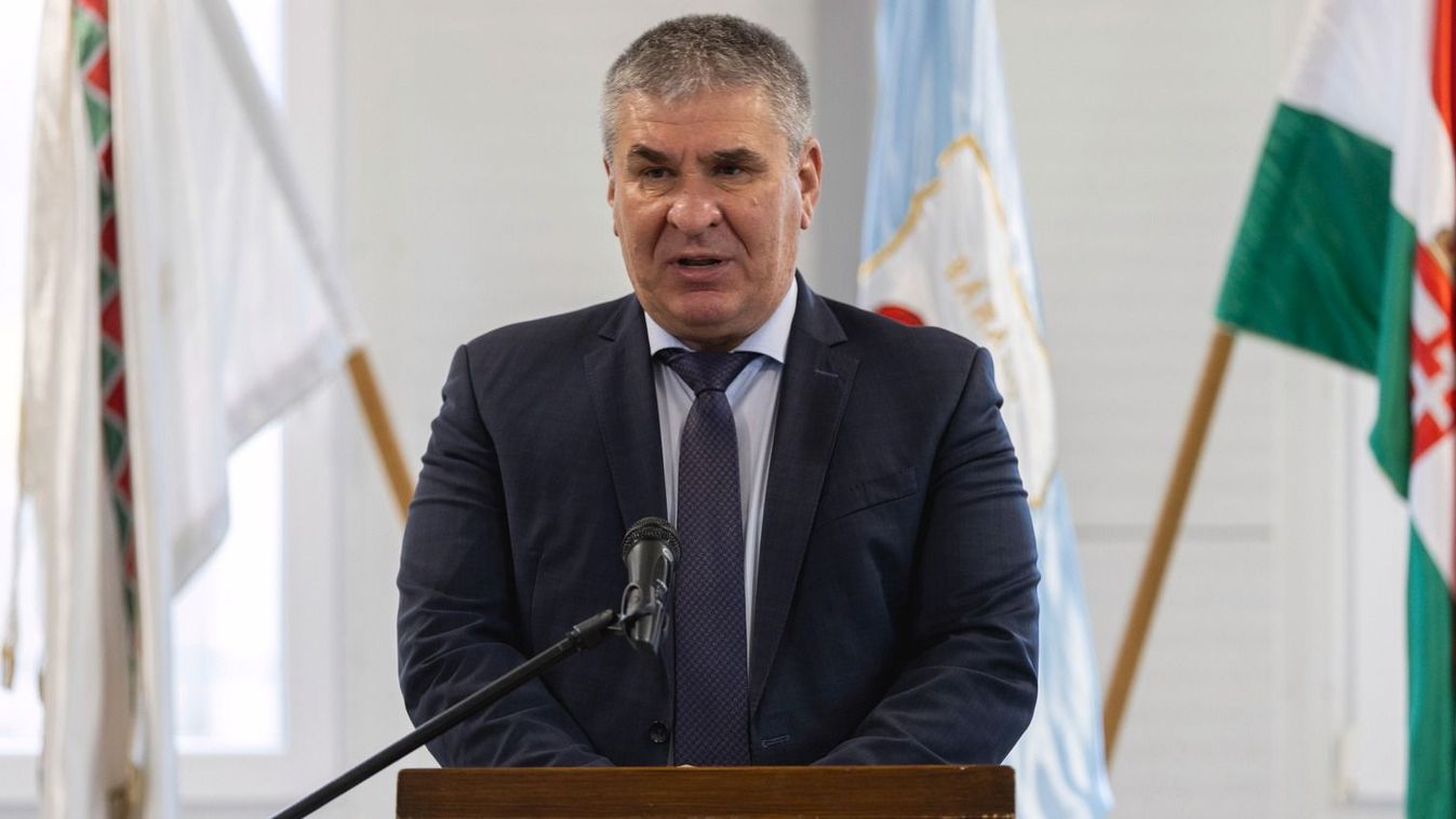 Fogadóórát tart Bodó Sándor Hajdúszováton