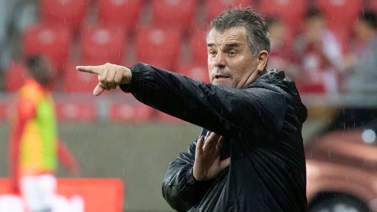 Máté Csaba ennél a klubnál bukkant fel – fotóval!