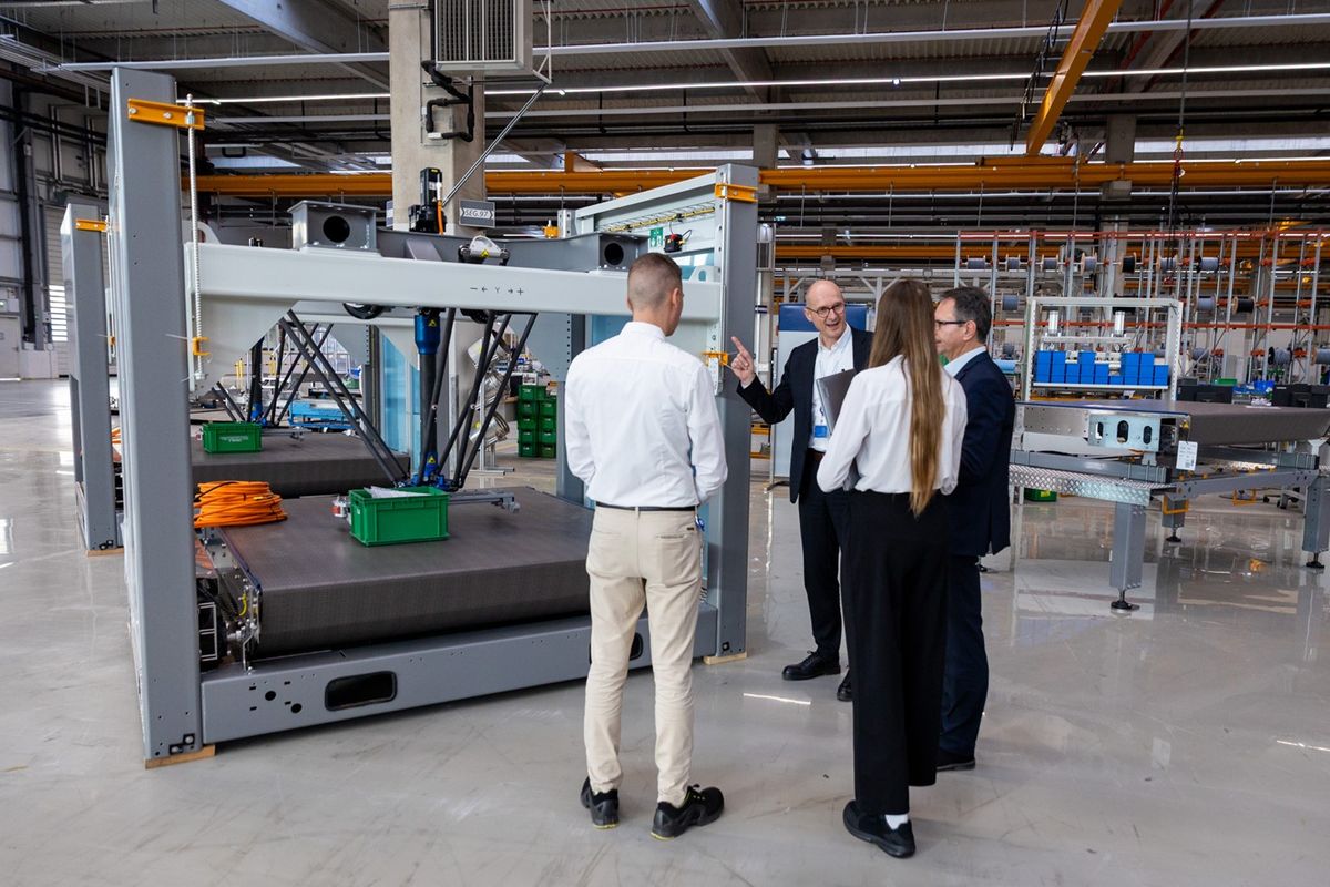 Robobox: új szintre lépett a gépszerelés a Krones Hungary-nél