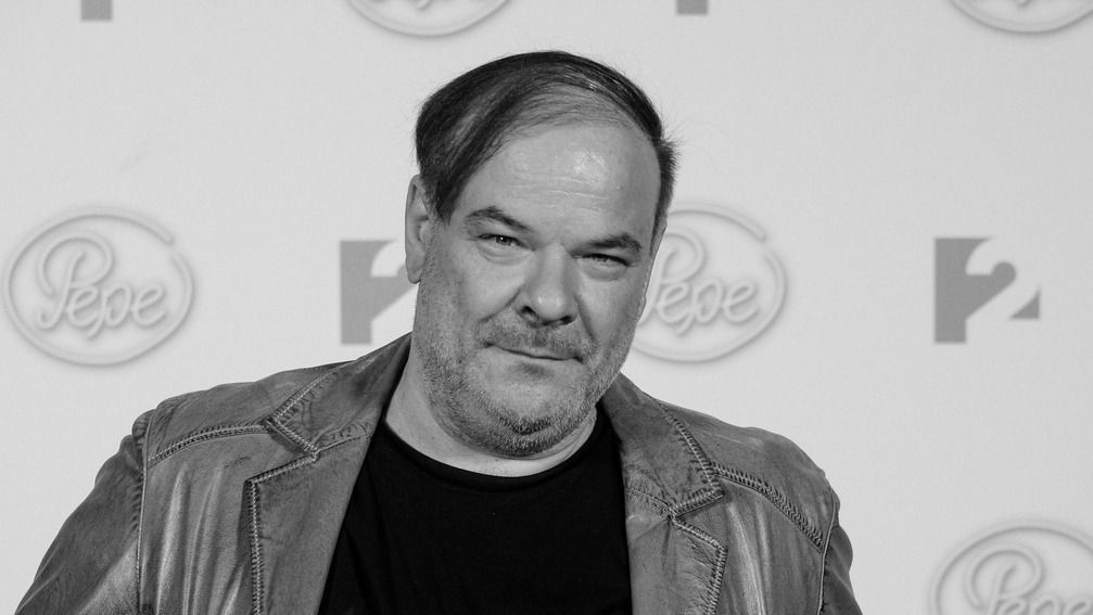 „Ne halogass szeretni” – könnyfakasztó sorokkal búcsúzott Kálloy Molnár ...