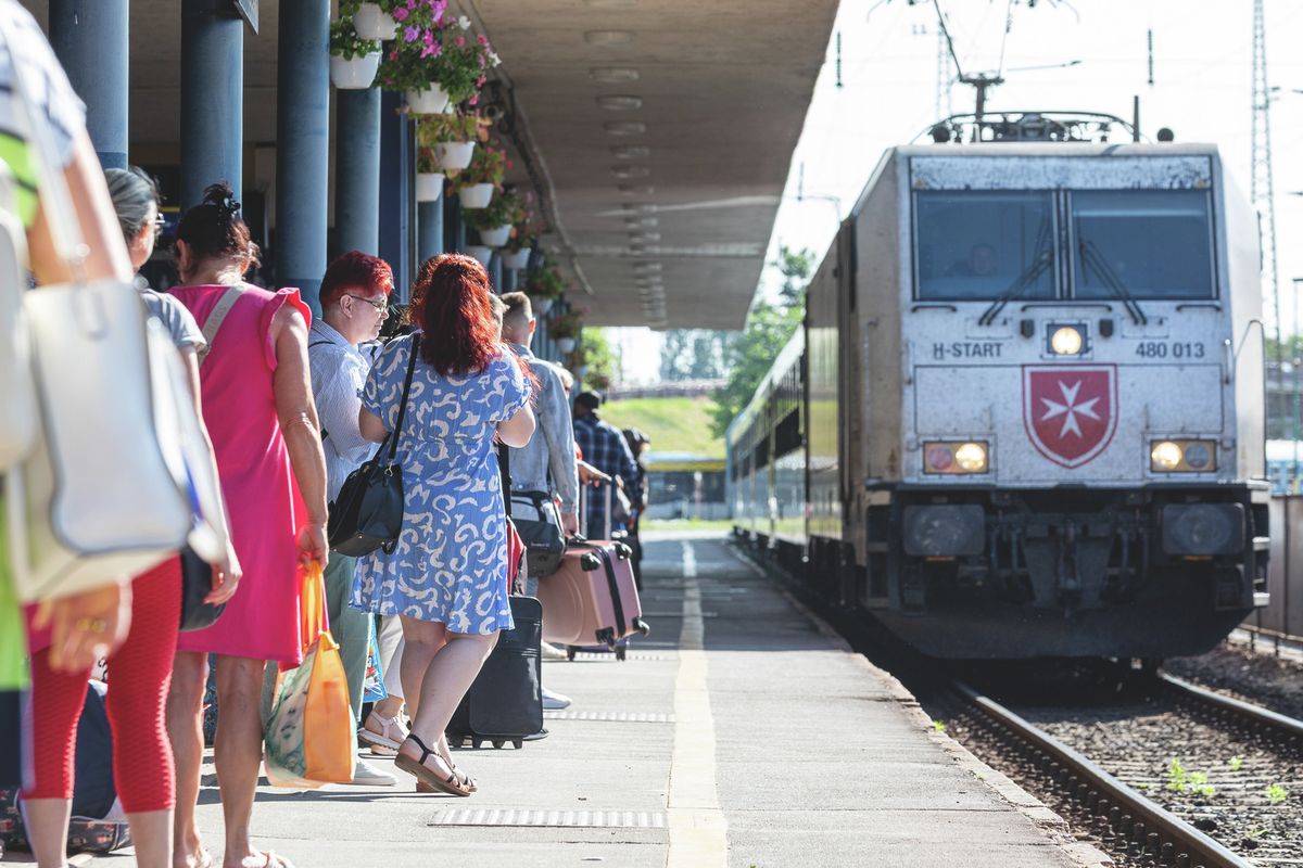 Változott a dátum! Később indul a közvetlen Debrecen-Balaton vonat ...